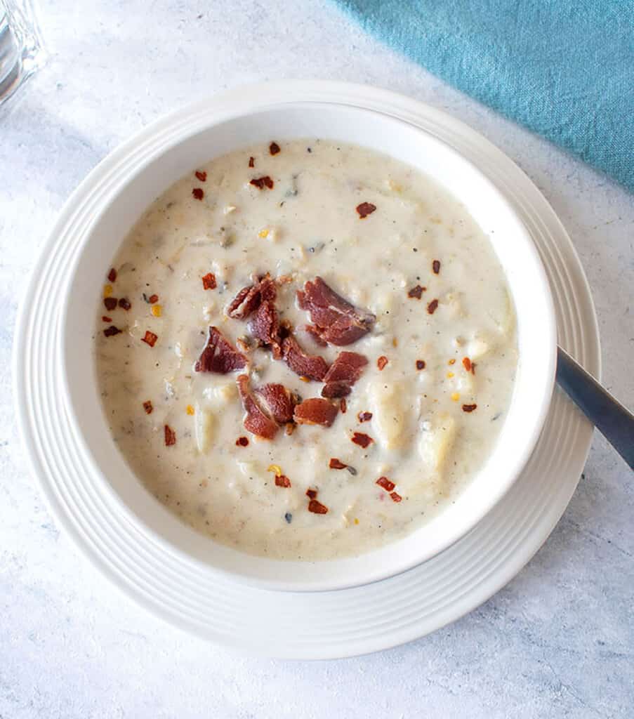Creamy Clam Chowder with Bacon - Cooking with Mamma C