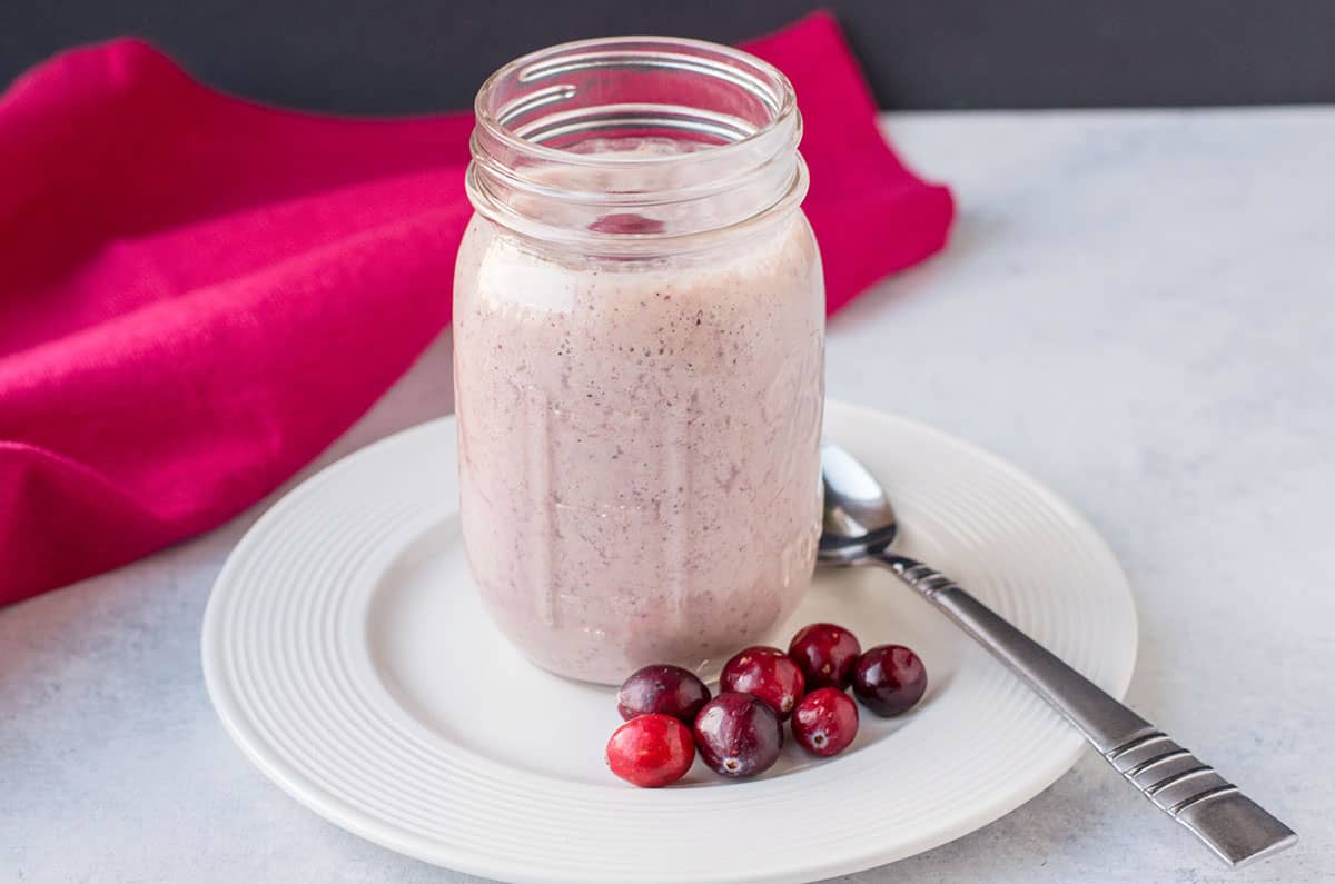 Banana-Cranberry Smoothie with Walnuts - Cooking with Mamma C